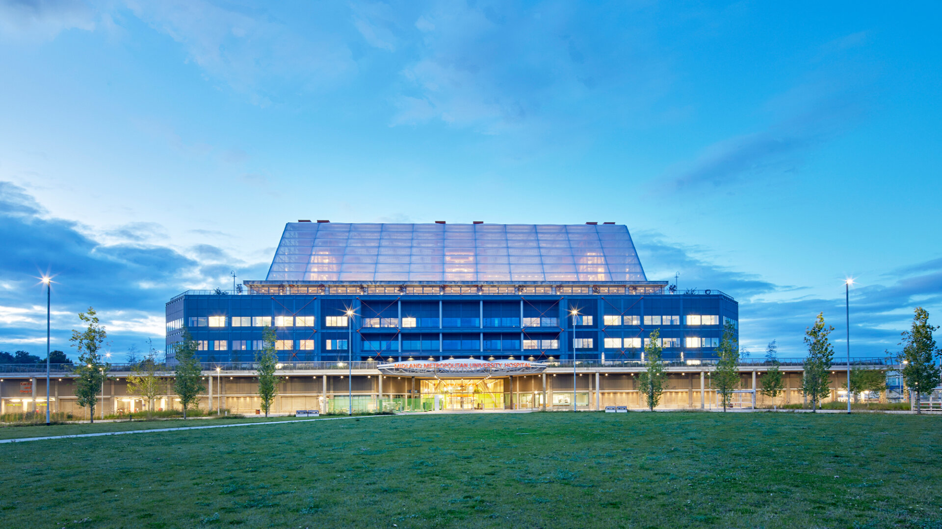 Midland Metropolitan University Hospital - Projects - Cagni Williams